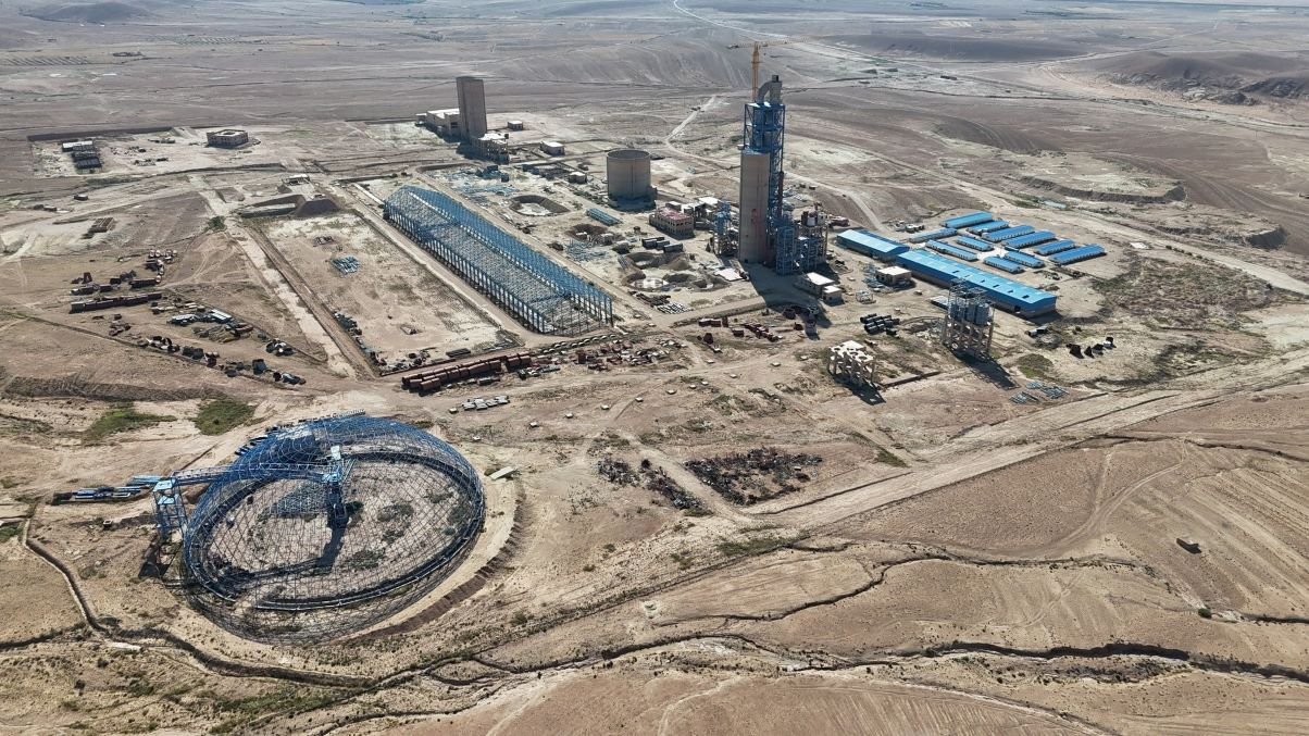 Cimenterie de Djelfa : le projet de 50 milliards de dinars bientôt ...