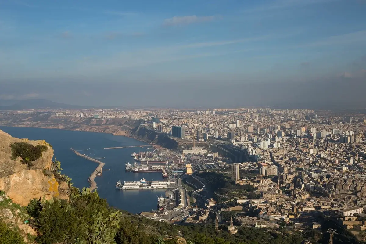Oran classée 7e destination mondiale par The New York Times pour 2026